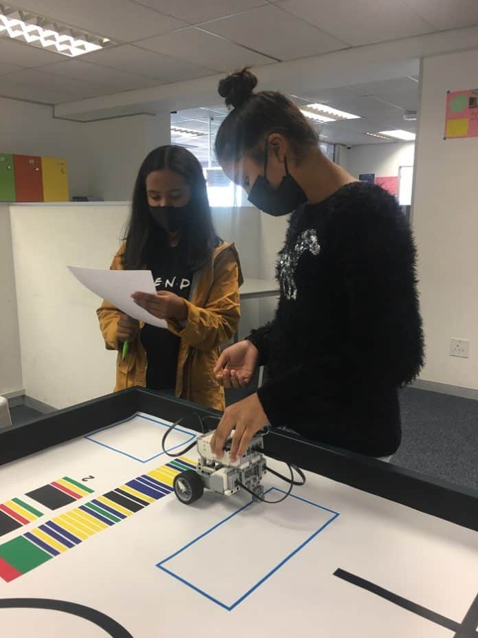 Train Your Child’s Brain At Curro’s Free Coding & Robotics Boot Camps ...