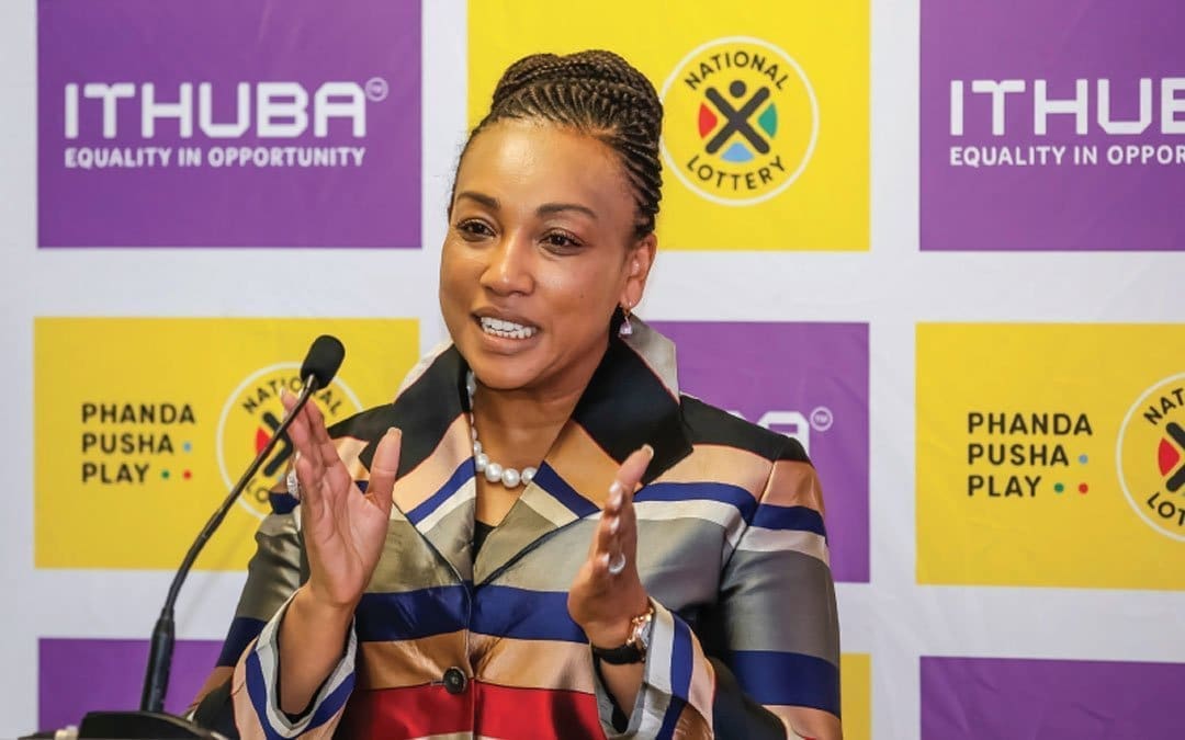 ITHUBA’s 100% Bursary Applications Are Now Open | TechFinancials